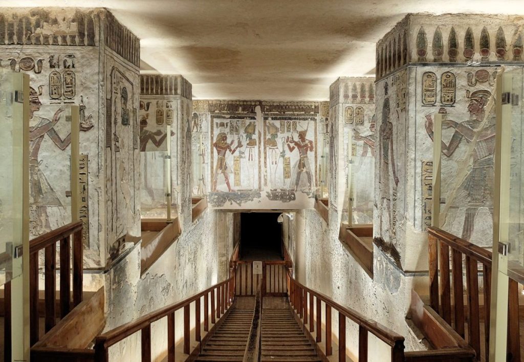 Tomb KV11